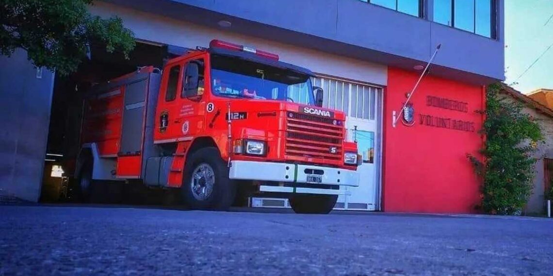 8 de septiembre, una fecha bien whitense: 118 años de los Bomberos y 93 ...